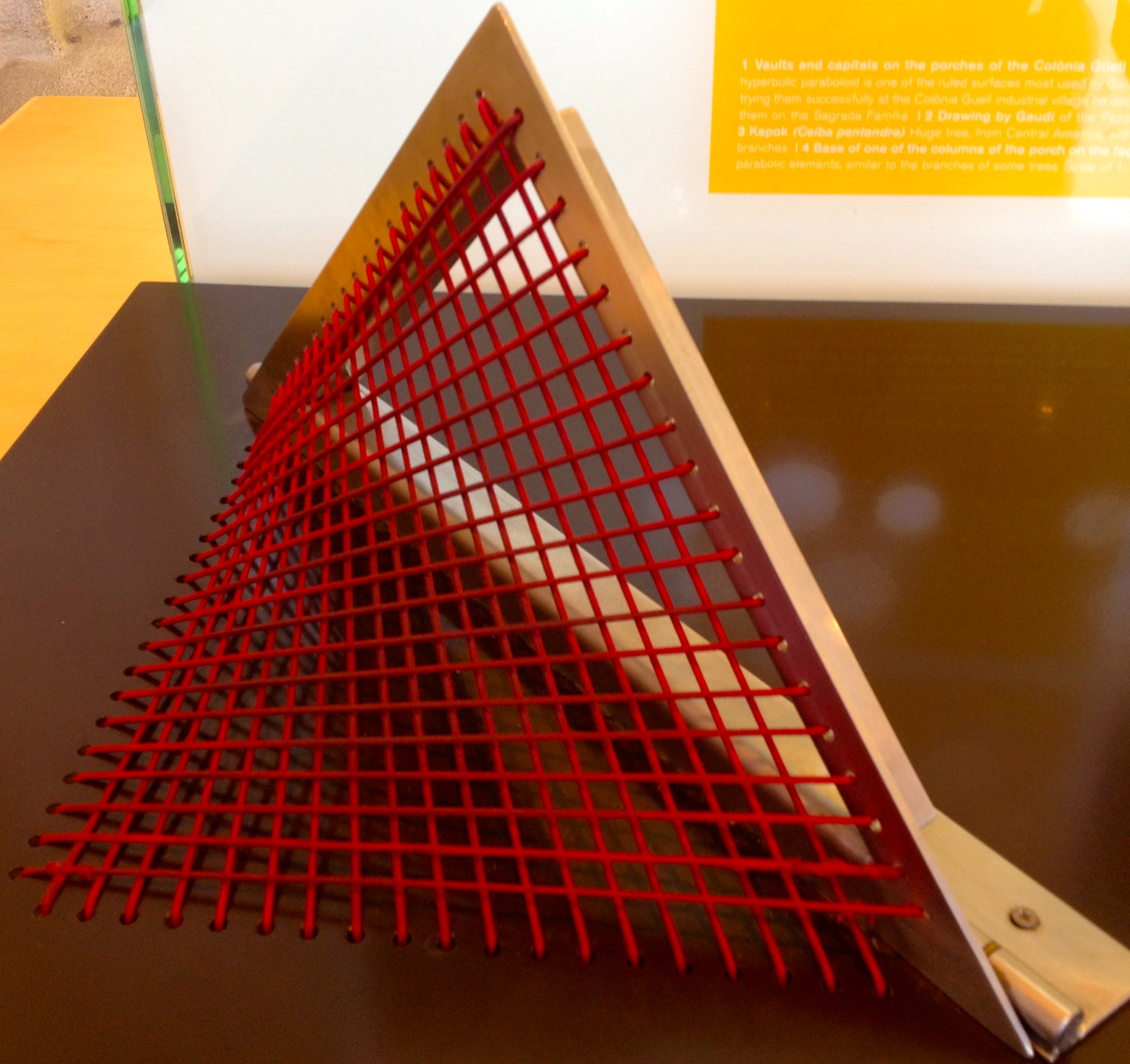 Grid Shift | KaleidoscopE